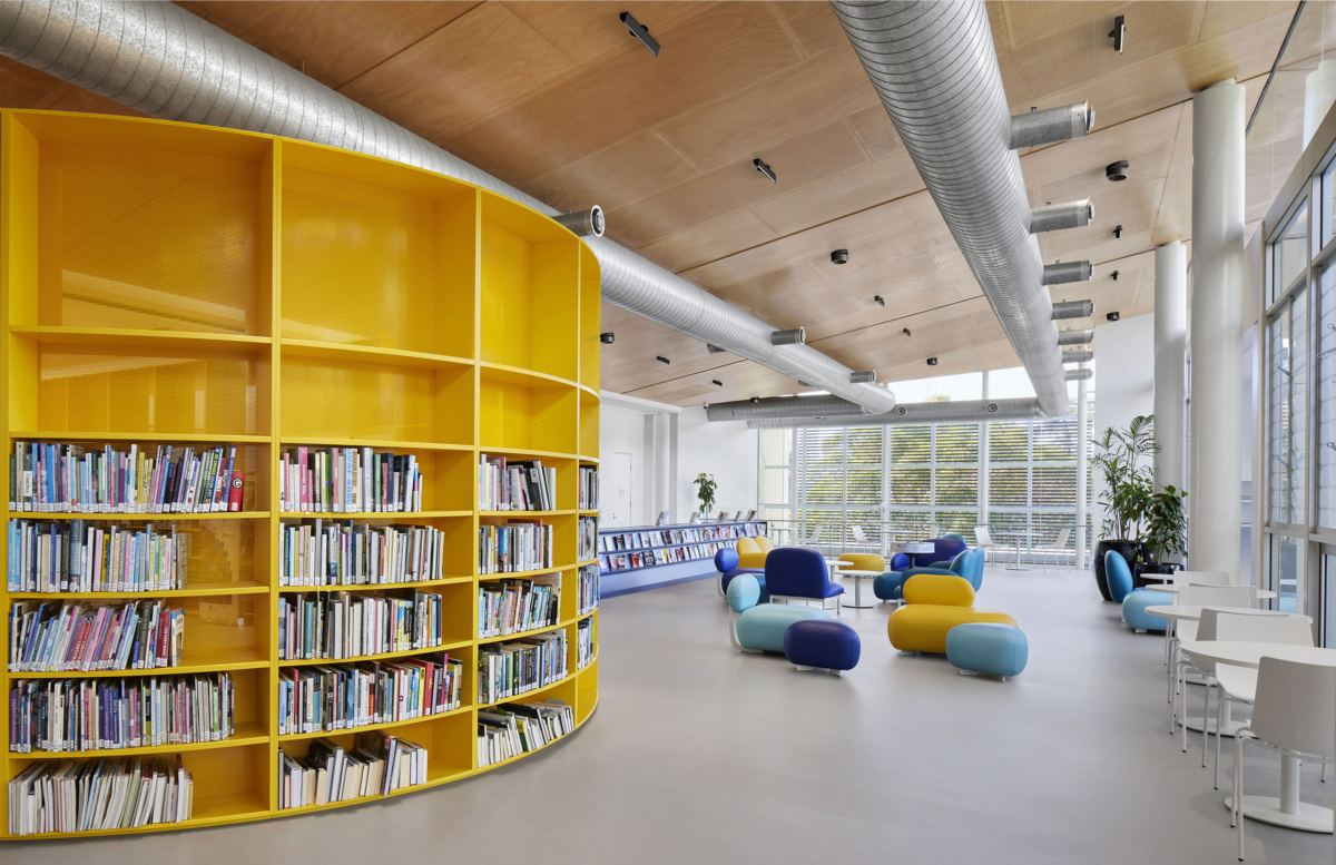 Fluxwerx Hyphen Surface | Office Snapshots