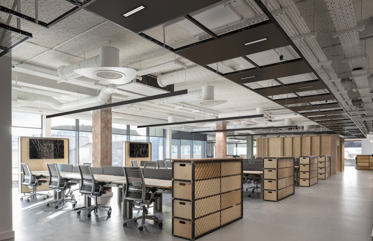 Fluxwerx Hyphen Recessed | Office Snapshots
