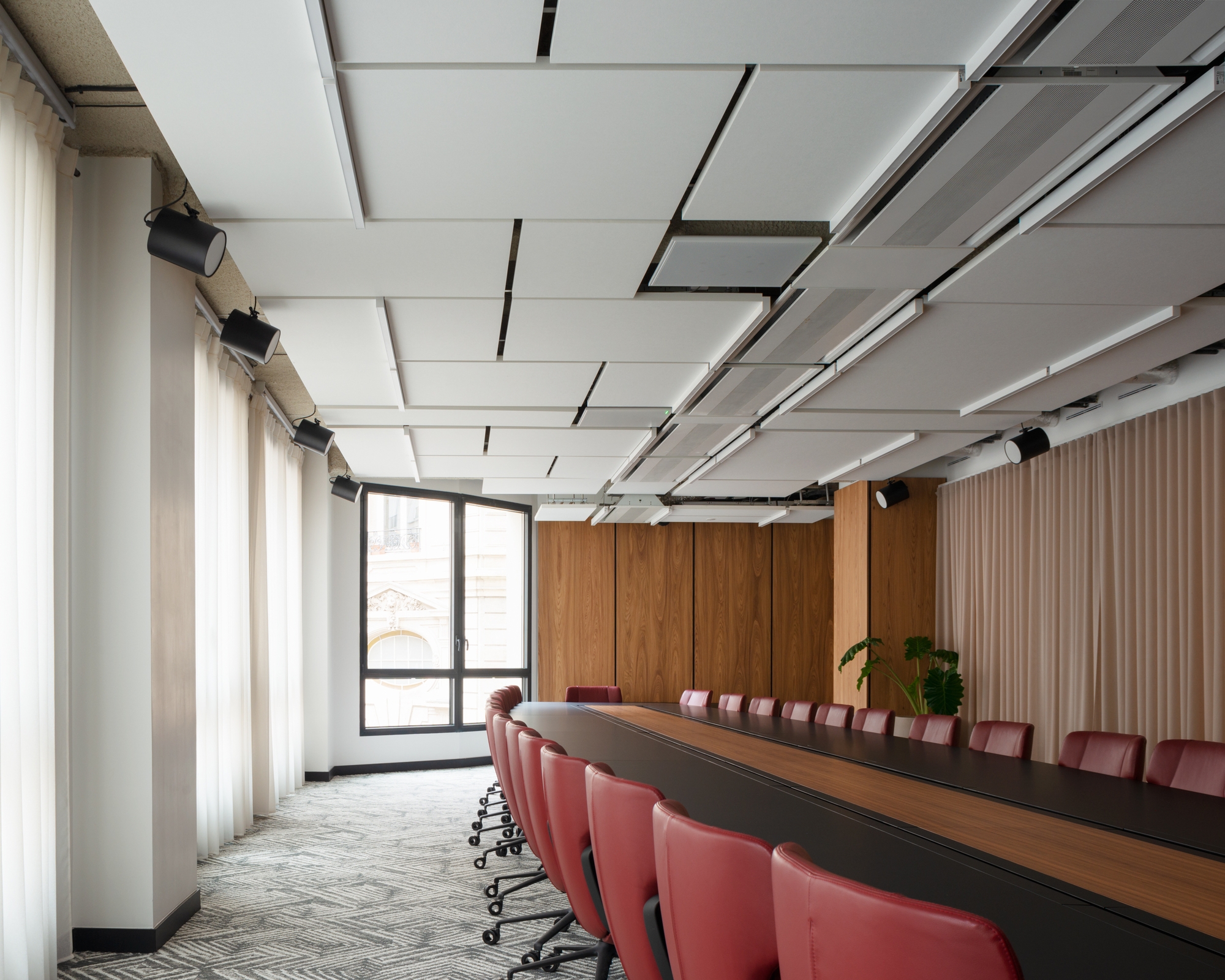 August Debouzy Offices - Paris | Office Snapshots