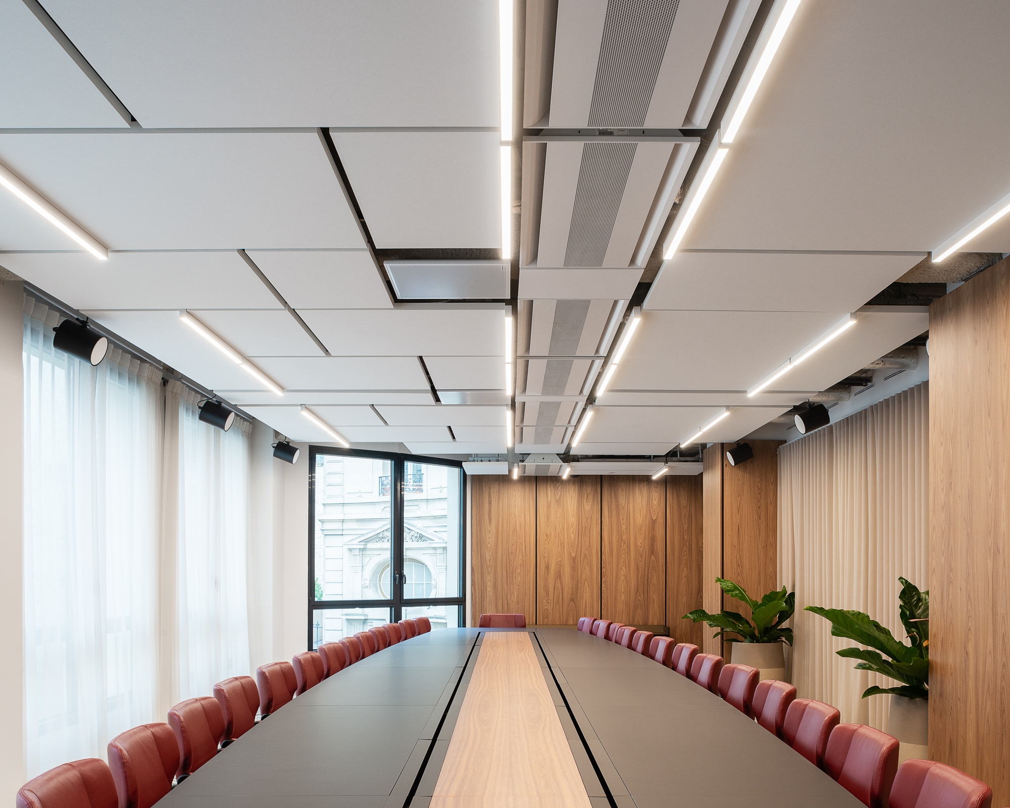 August Debouzy Offices - Paris | Office Snapshots