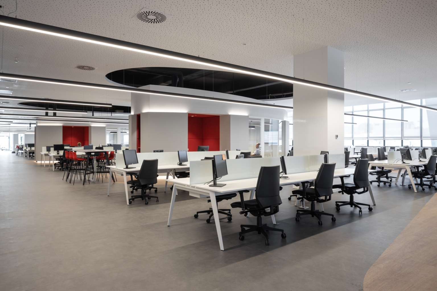 CGI Offices - Lisbon | Office Snapshots