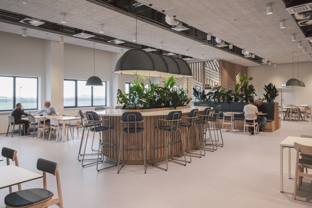 Chefs Culinar Offices - Wiskitki | Office Snapshots