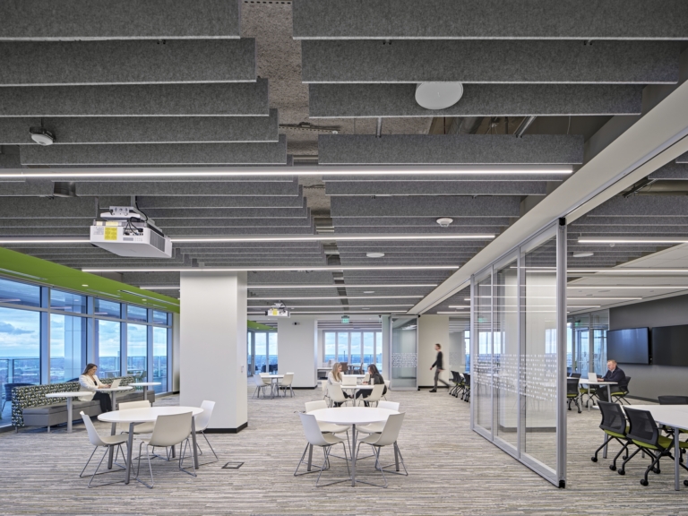 Huntington National Bank Offices - Detroit | Office Snapshots