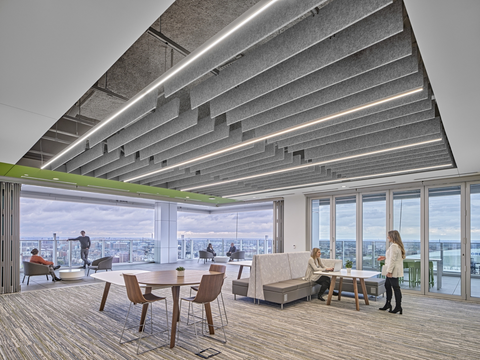 Huntington National Bank Offices - Detroit | Office Snapshots