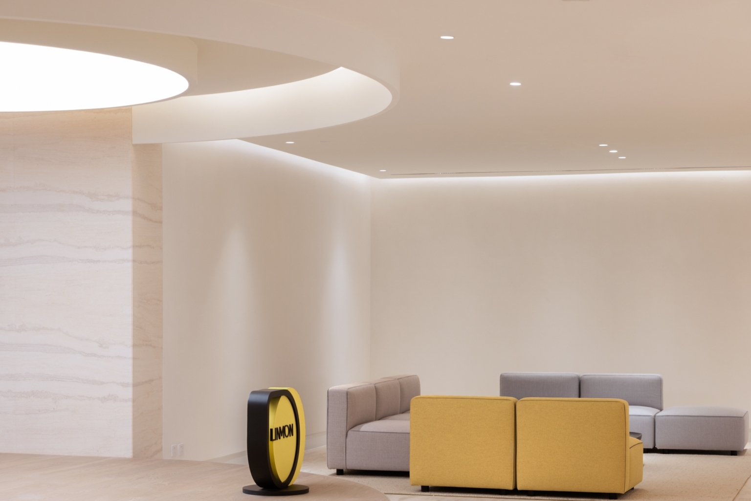 Linmon Pictures Offices - Beijing | Office Snapshots
