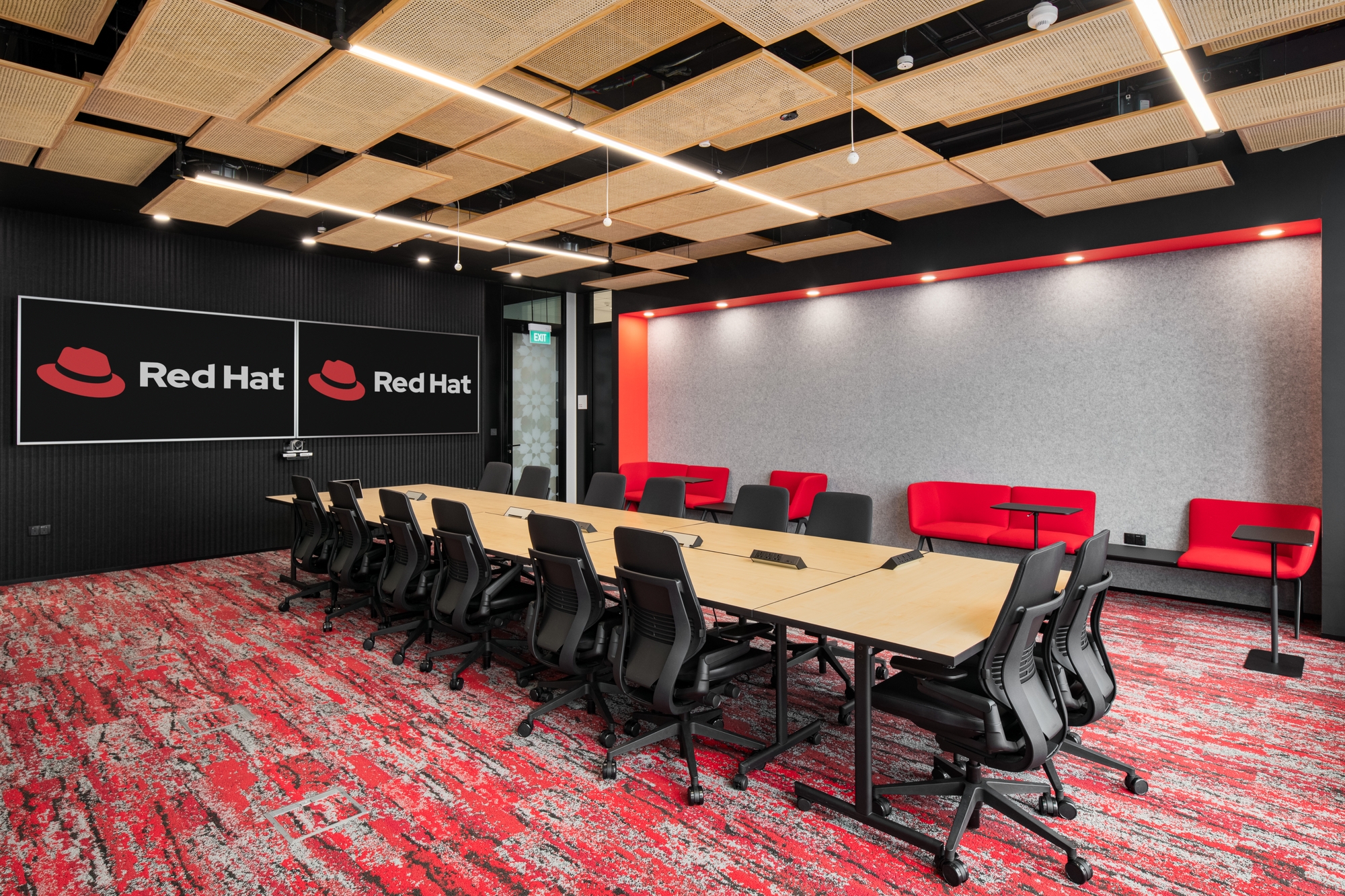 Red Hat Offices - Singapore | Office Snapshots