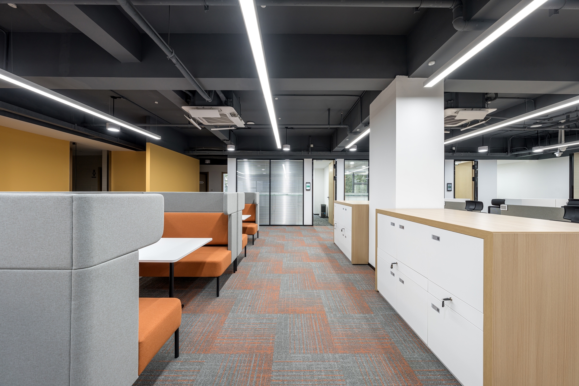 Shanghai Tobacco Machinery Offices – Shanghai – INDesign Marketing Services