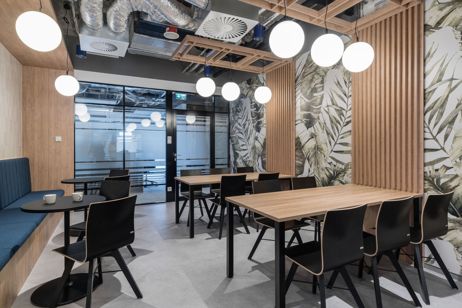 Signal Iduna Offices - Warsaw | Office Snapshots
