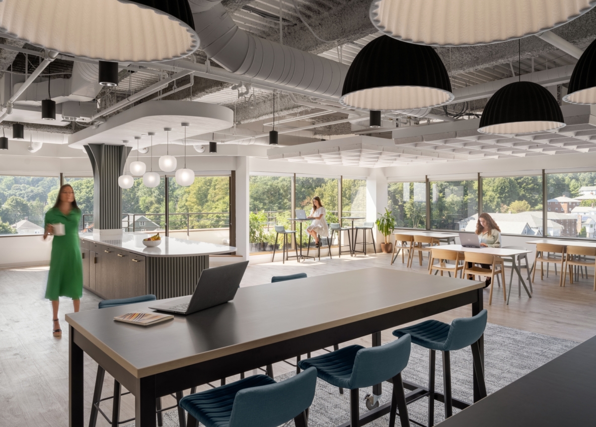 Polen Capital Credit Offices - Waltham | Office Snapshots