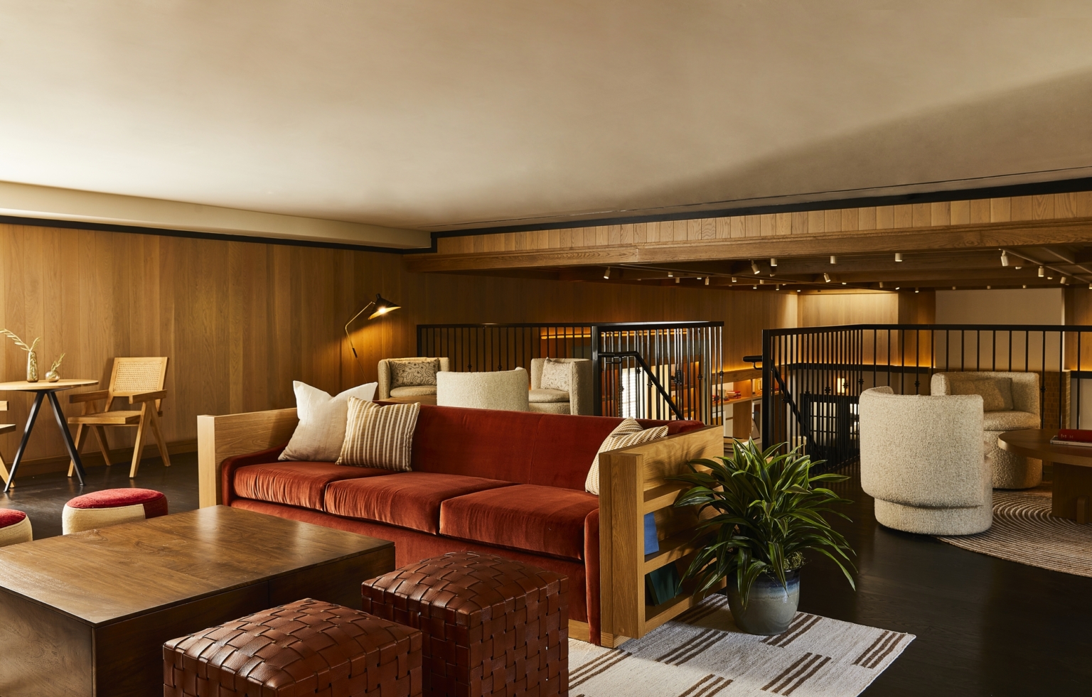 Chief Coworking Offices - Los Angeles | Office Snapshots