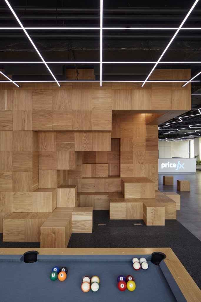 Price f(x) Offices - Prague | Office Snapshots