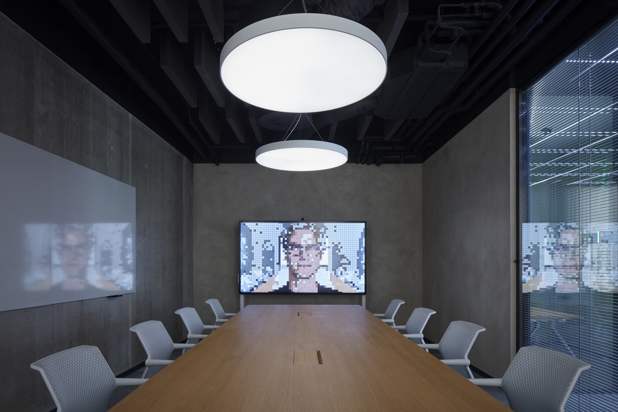 Price f(x) Offices - Prague | Office Snapshots