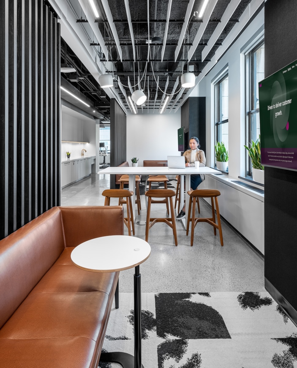Bond Brand Loyalty Offices - Toronto | Office Snapshots