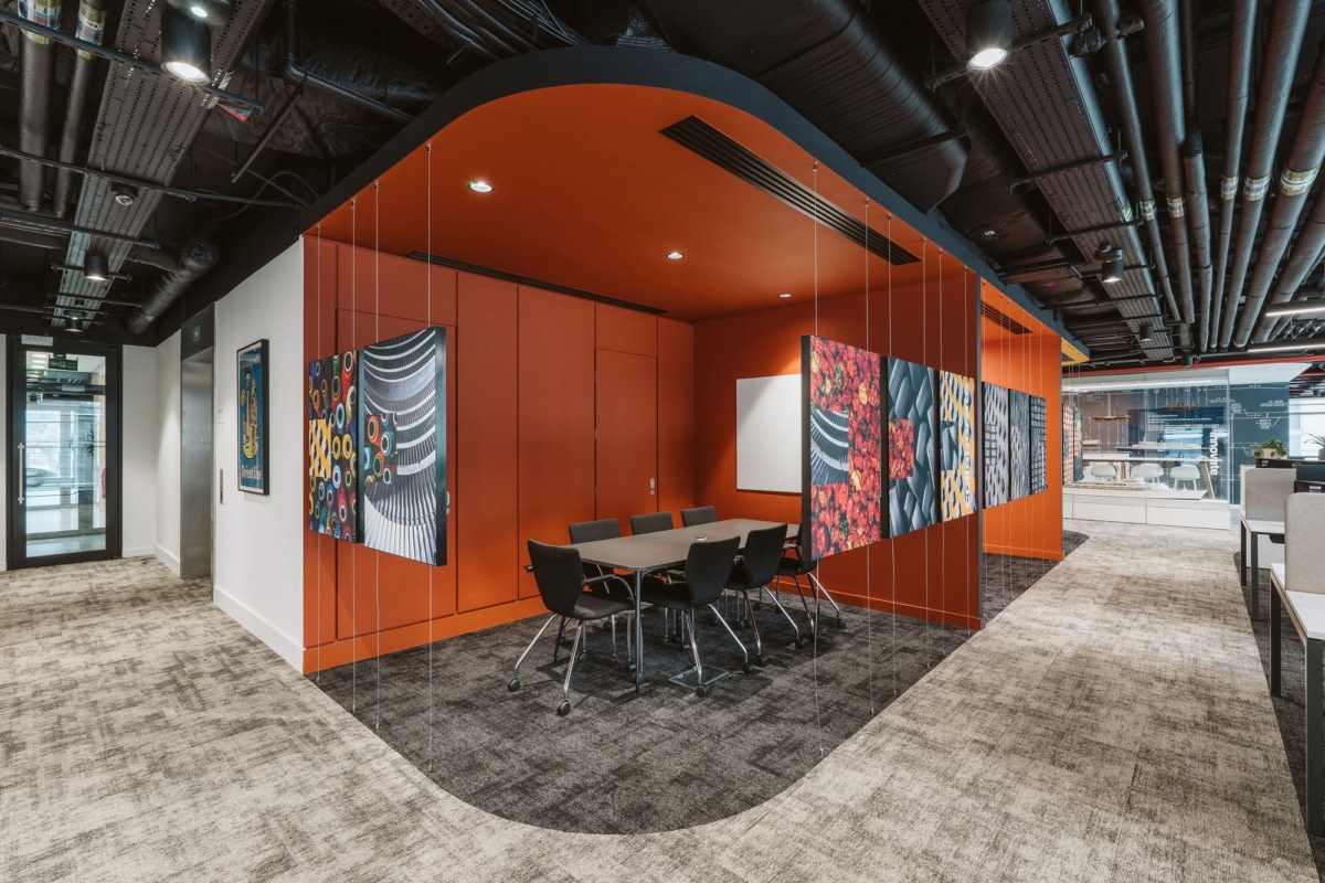 DP World Offices - London | Office Snapshots