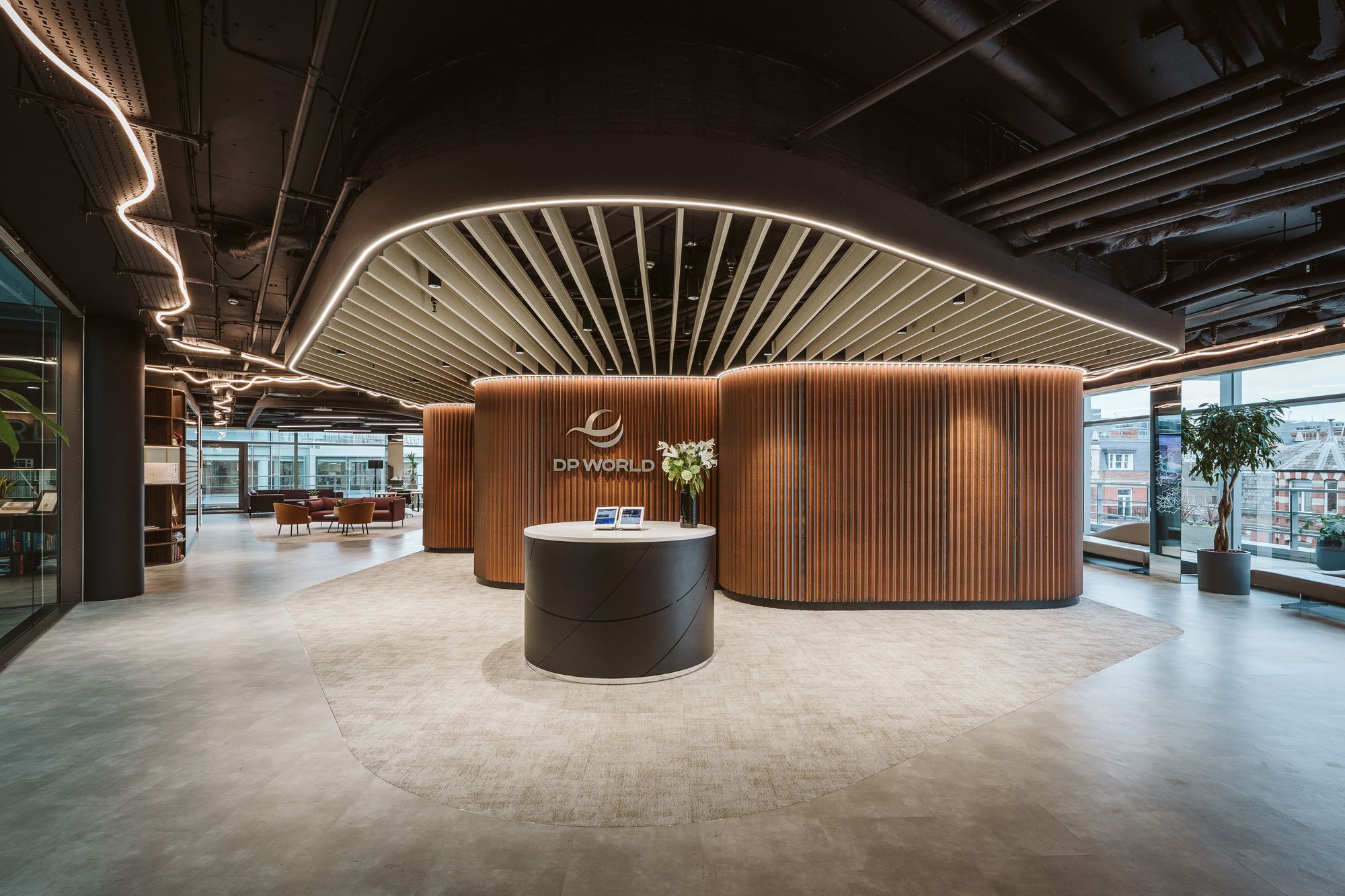 DP World Offices - London | Office Snapshots