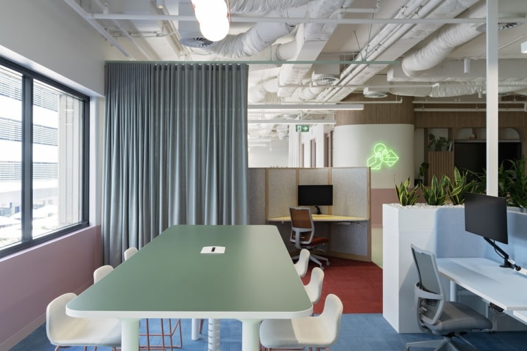 HappyCo Offices - Adelaide | Office Snapshots
