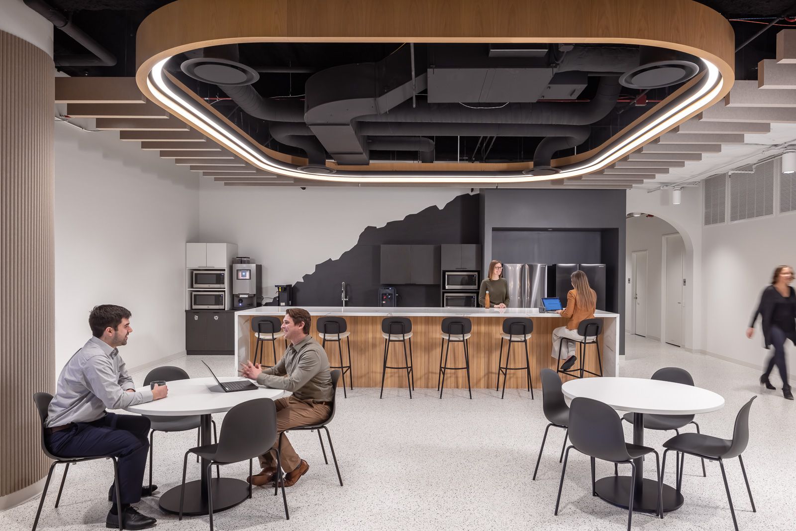 Heritage Crystal Clean Offices - Hoffman Estates | Office Snapshots