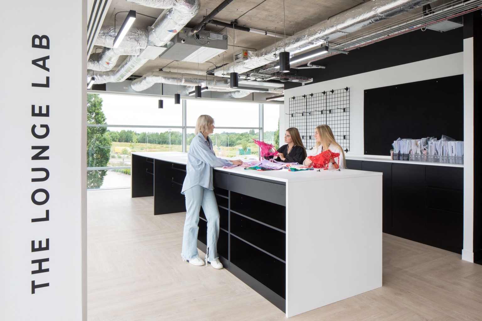 Lounge Underwear Offices - Birmingham | Office Snapshots