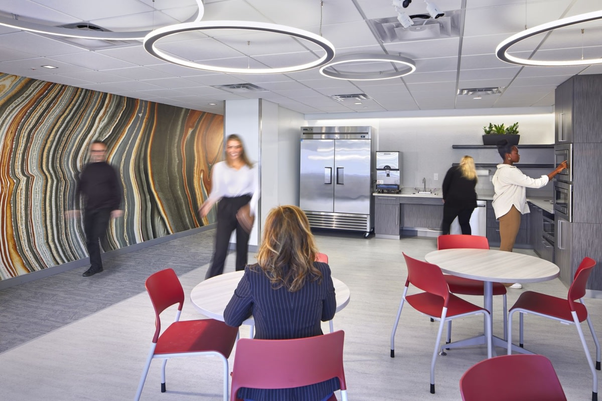 Matthews International Offices - Pittsburgh | Office Snapshots