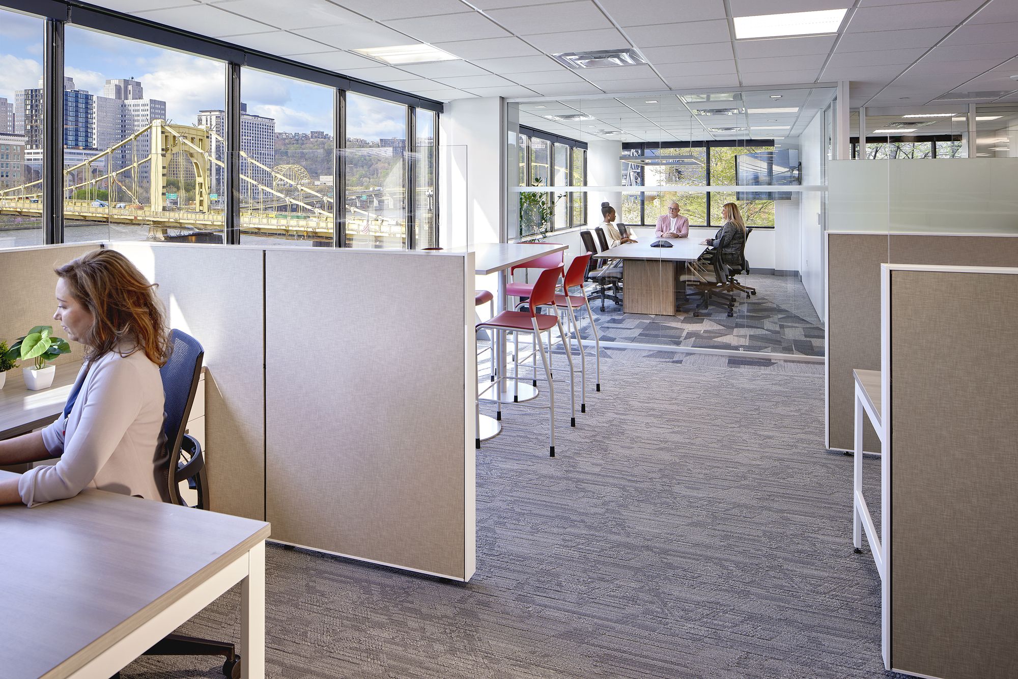 Matthews International Offices - Pittsburgh | Office Snapshots