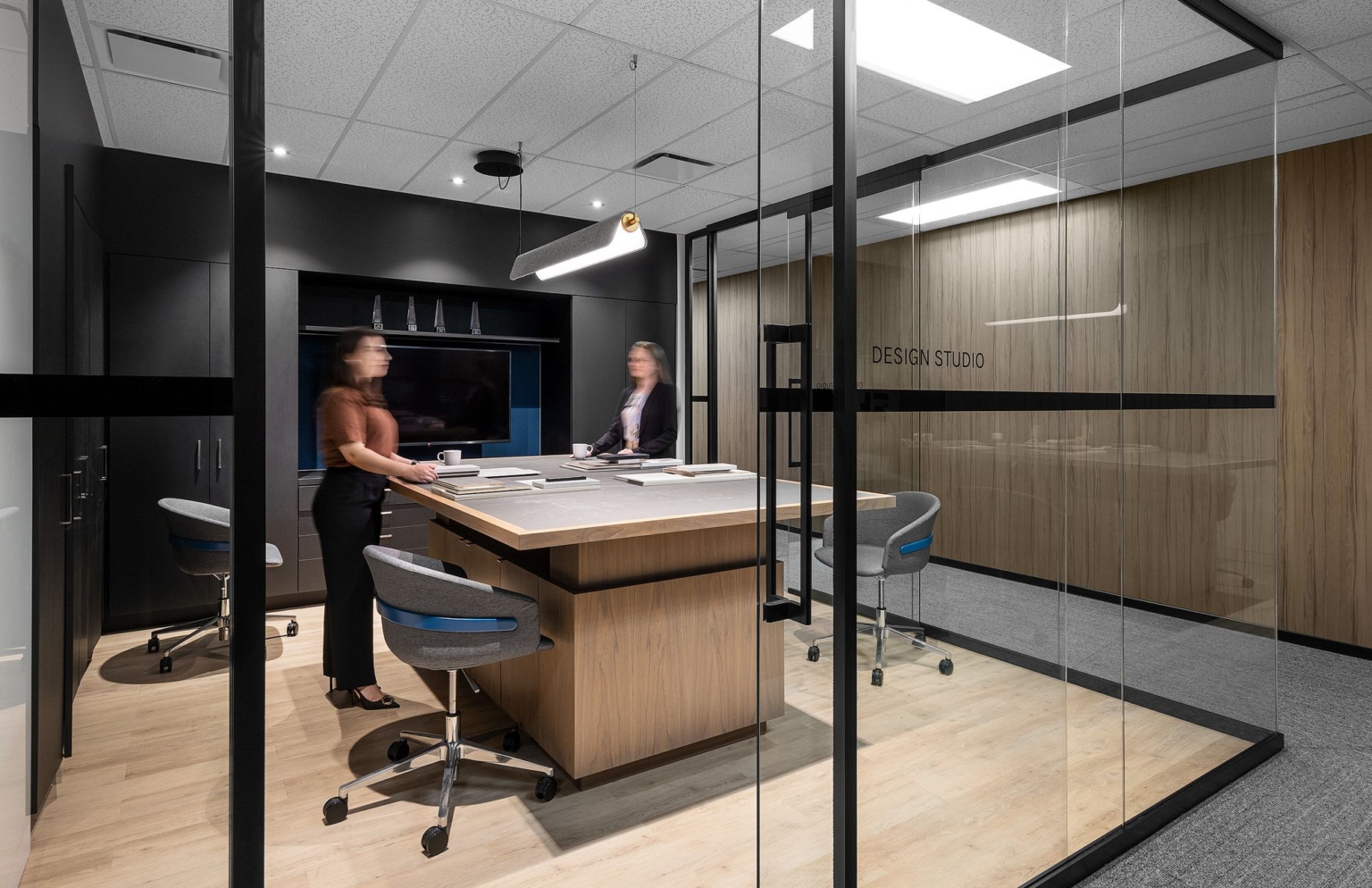 Menkes Developments Offices - Toronto | Office Snapshots