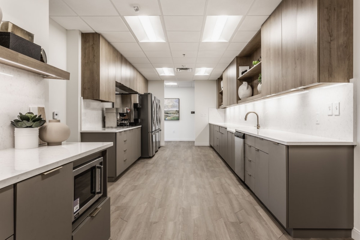 Arlington/Roe Offices - Indianapolis | Office Snapshots