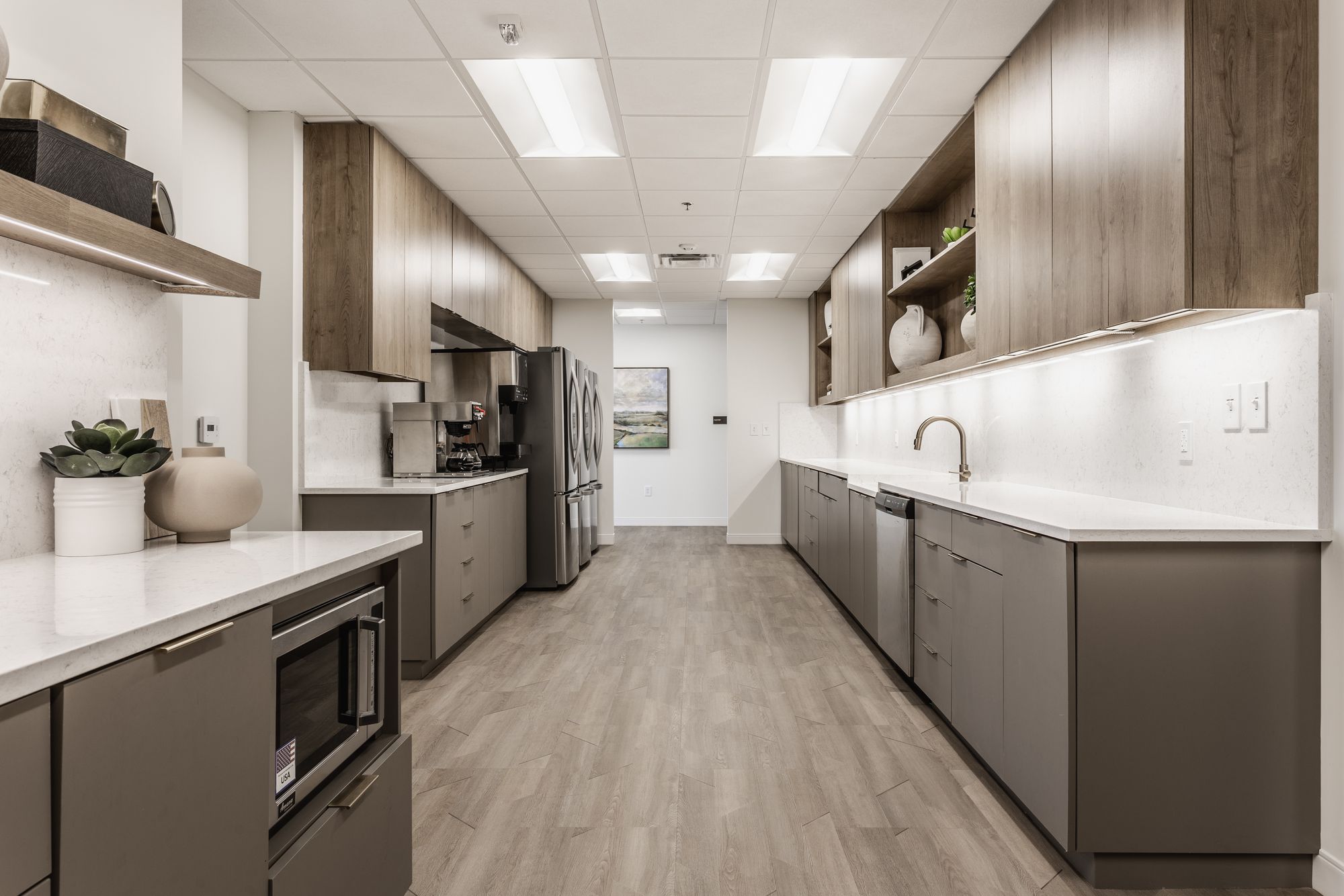 Arlington/Roe Offices - Indianapolis | Office Snapshots