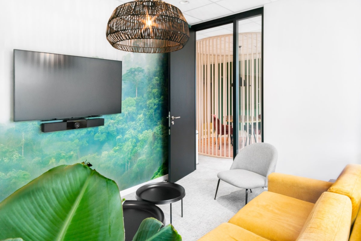 Crosspoint Solutions Offices - Kontich | Office Snapshots