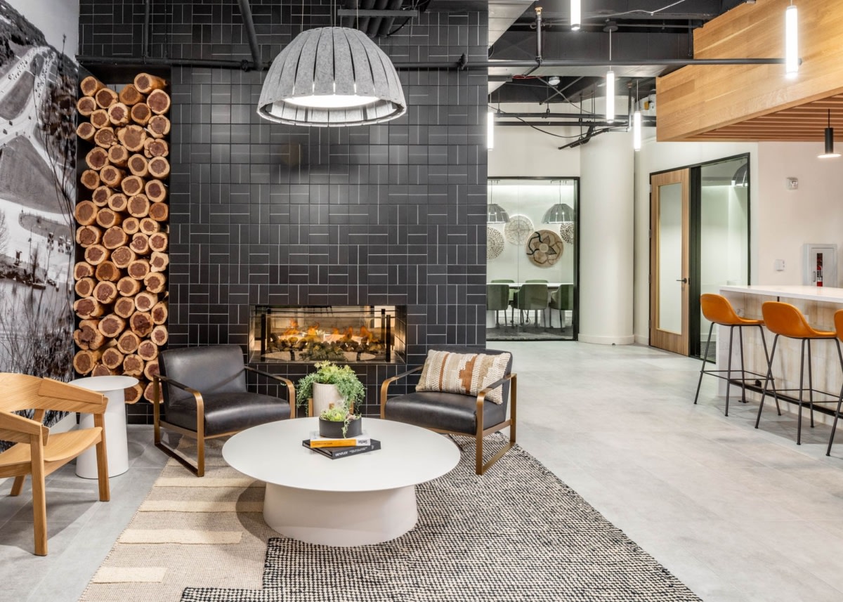 Frontera Crossing Amenity Center - Austin | Office Snapshots