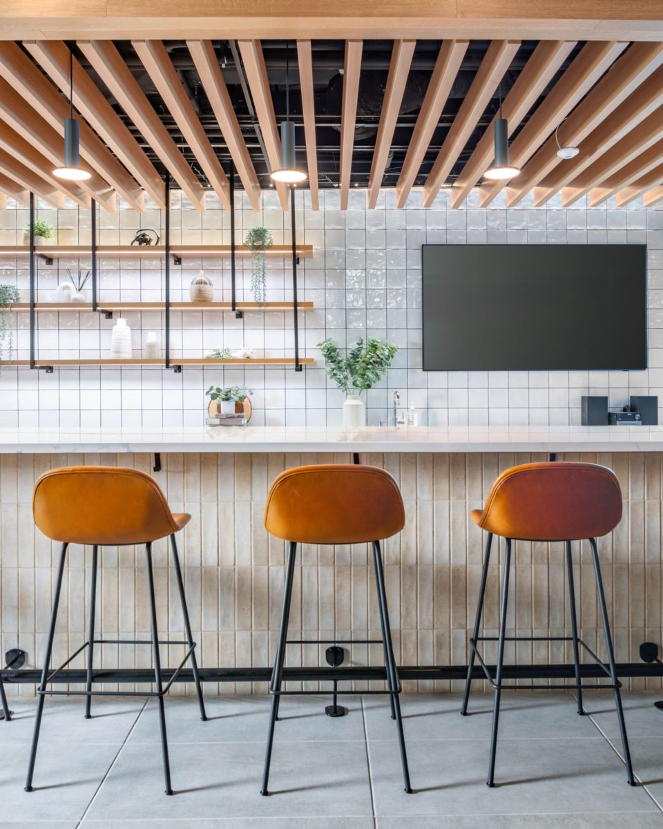 Frontera Crossing Amenity Center - Austin | Office Snapshots