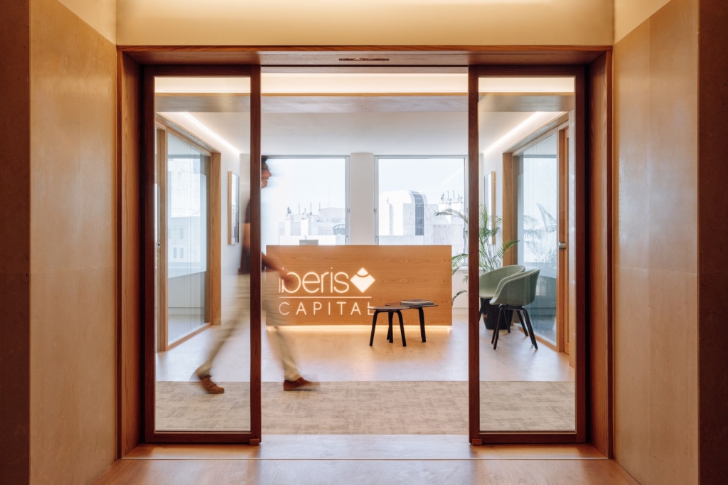 Iberis Capital Offices - Lisbon | Office Snapshots