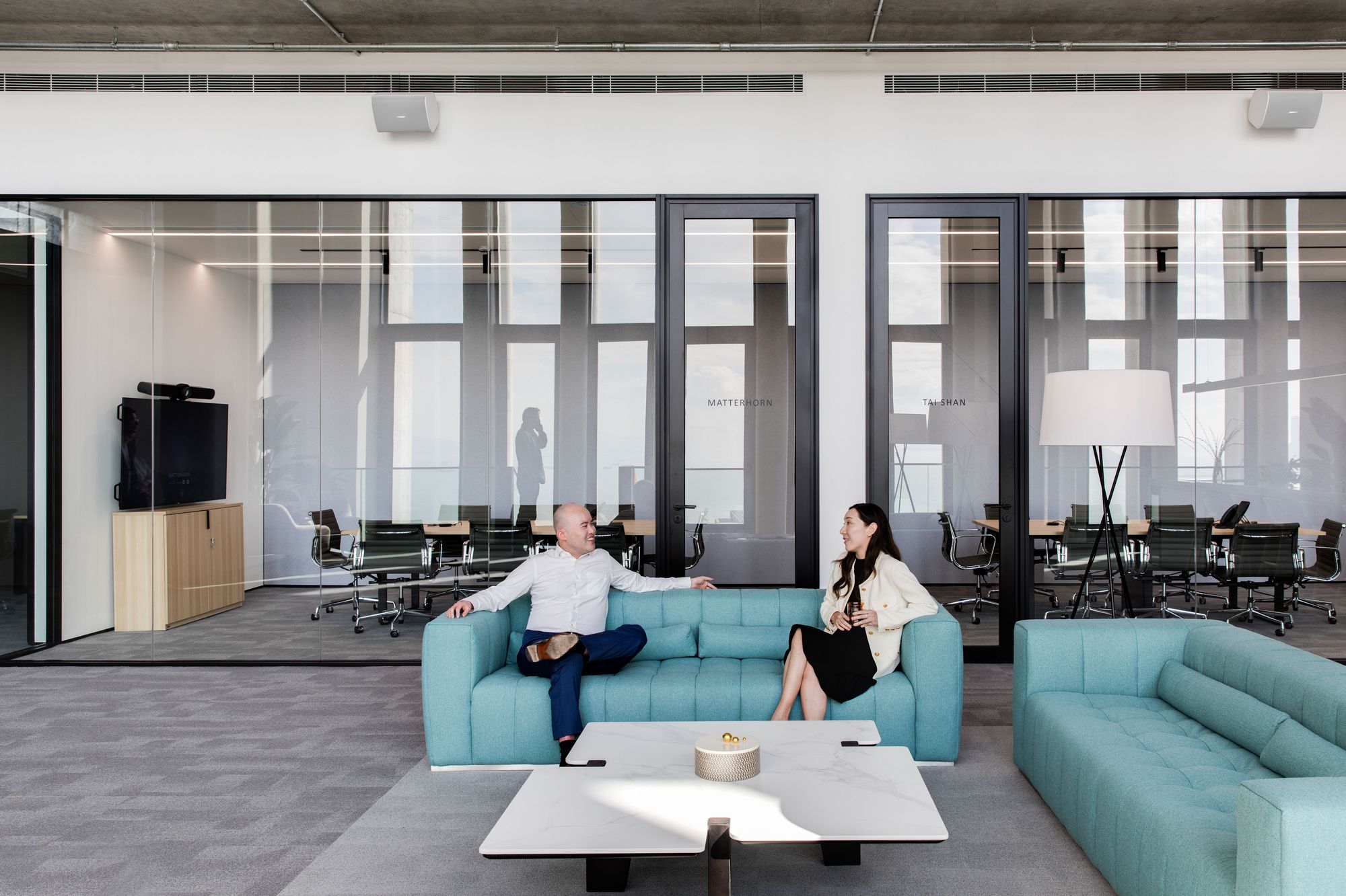 Peak Re Offices - Hong Kong | Office Snapshots