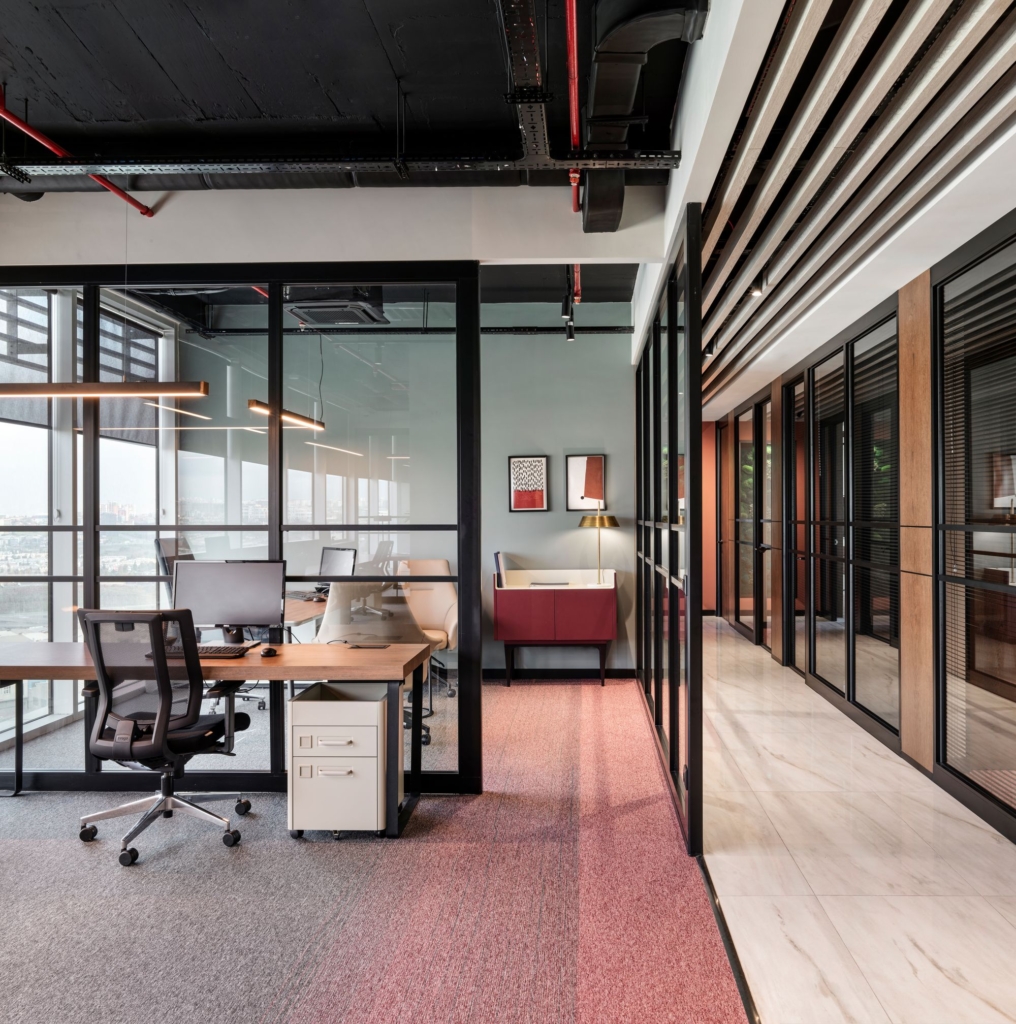 Ref Logistics Offices - Istanbul | Office Snapshots