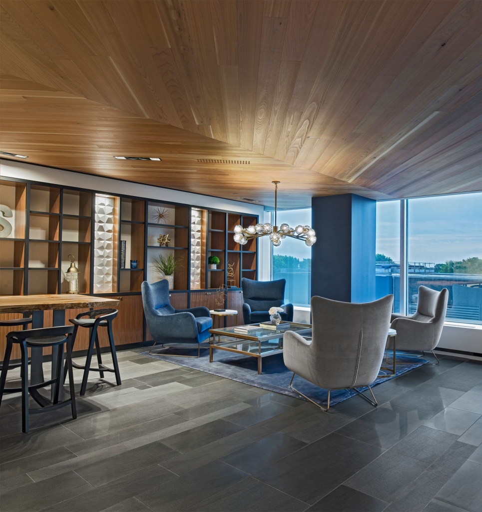 Sun Communities Offices - Southfield | Office Snapshots