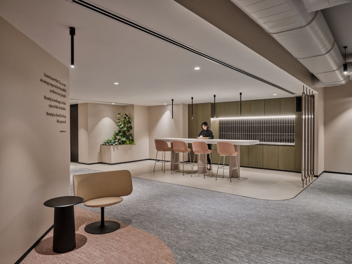 Tira Beauty Offices – Mumbai – Timber-Work