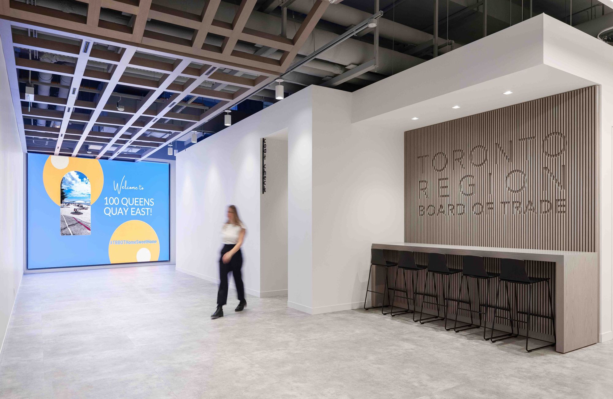 Toronto Region Board of Trade Offices - Toronto | Office Snapshots