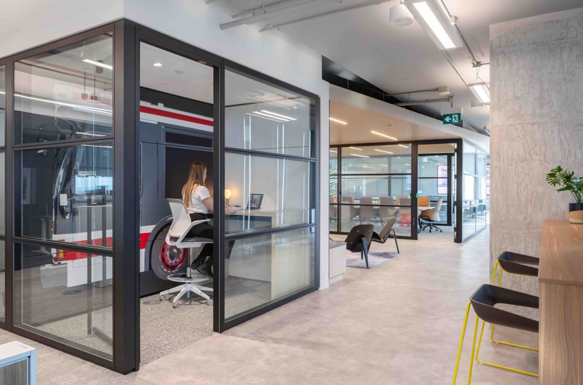 Toronto Region Board of Trade Offices - Toronto | Office Snapshots