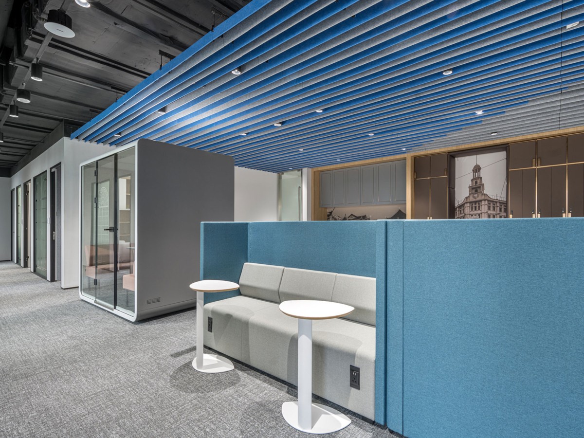 NOVAH Cube | Office Snapshots