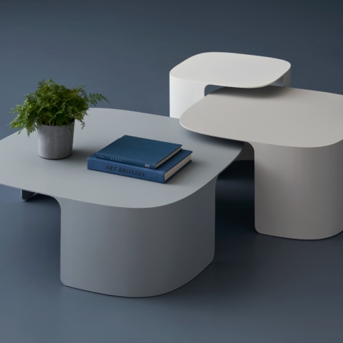 Davis Furniture Capas | Office Snapshots