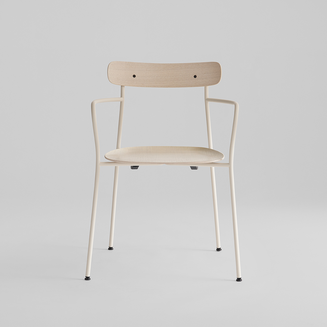 Davis Furniture Perle | Office Snapshots