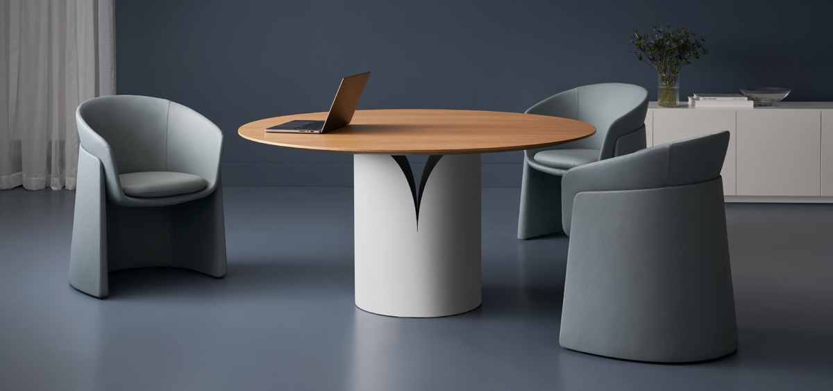 Davis Furniture Seba | Office Snapshots