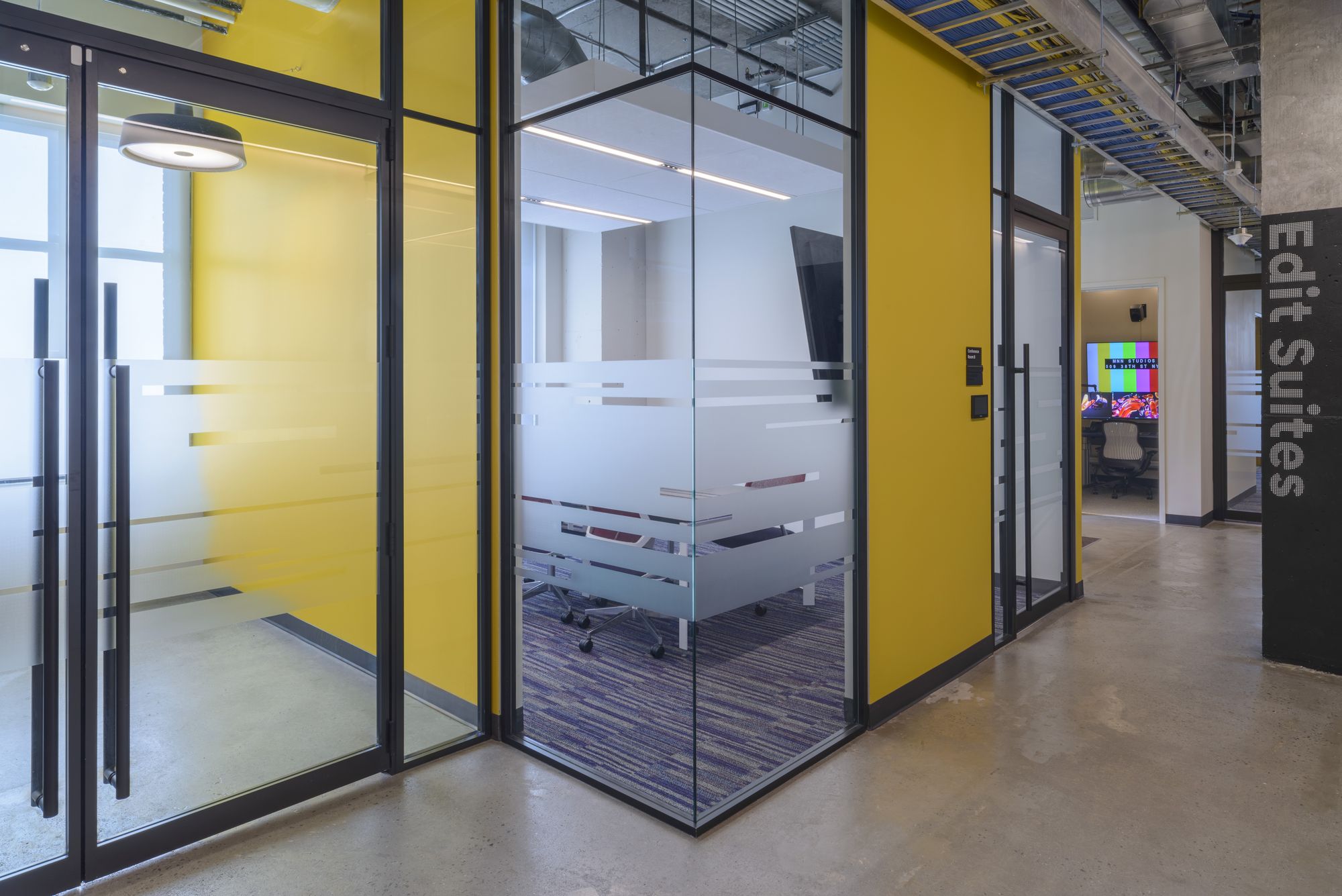 Manhattan Neighborhood Network (MNN) Offices - New York City | Office ...