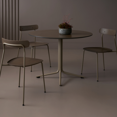 Davis Furniture Perle | Office Snapshots