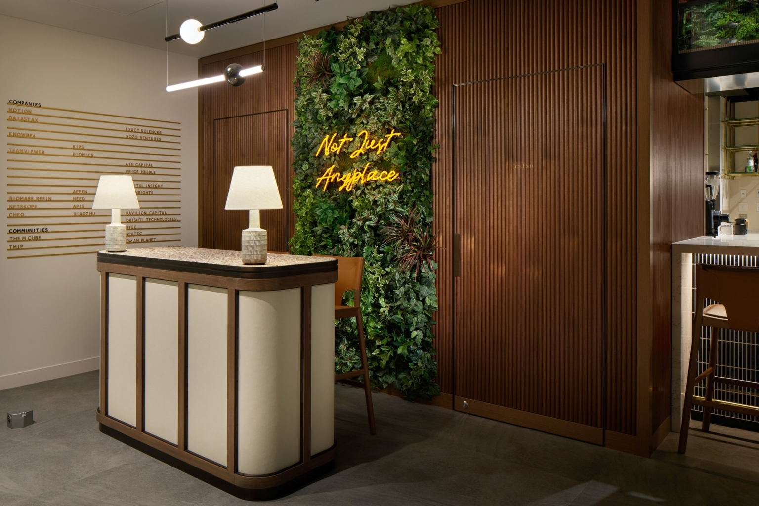 EGG Coworking Offices - Tokyo | Office Snapshots