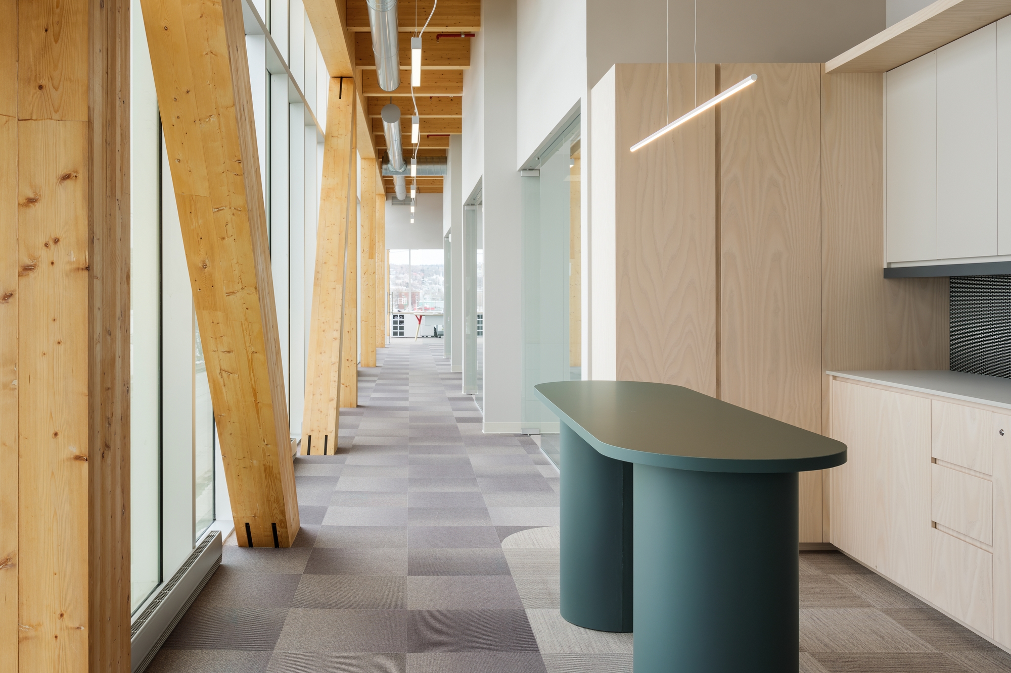 Garoy Construction Offices - Quebec City | Office Snapshots