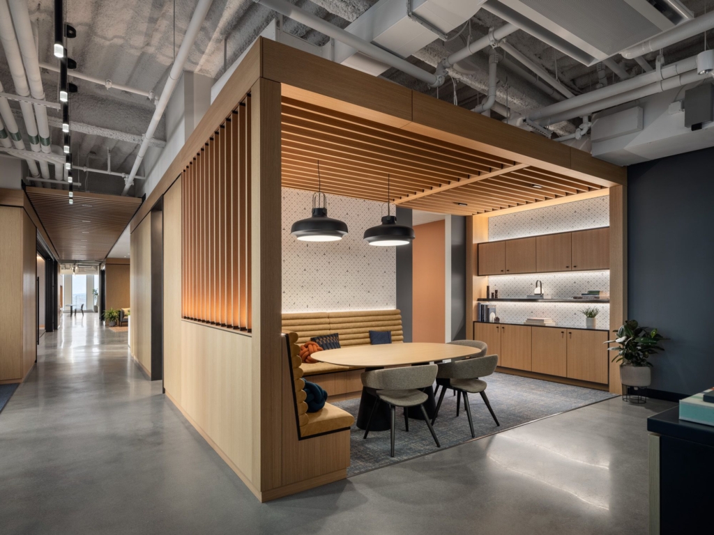 BioMed Realty Offices - Boston | Office Snapshots