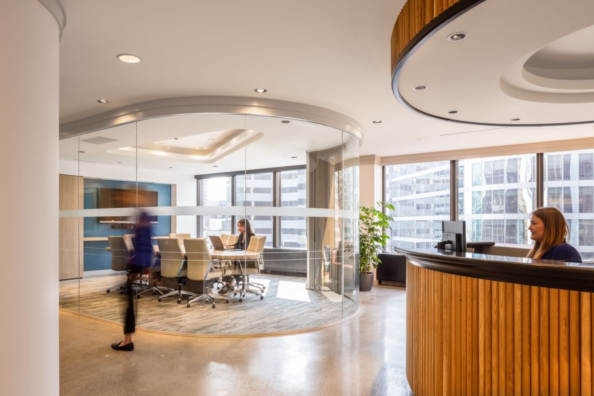 Clyde & Co Offices - Vancouver | Office Snapshots