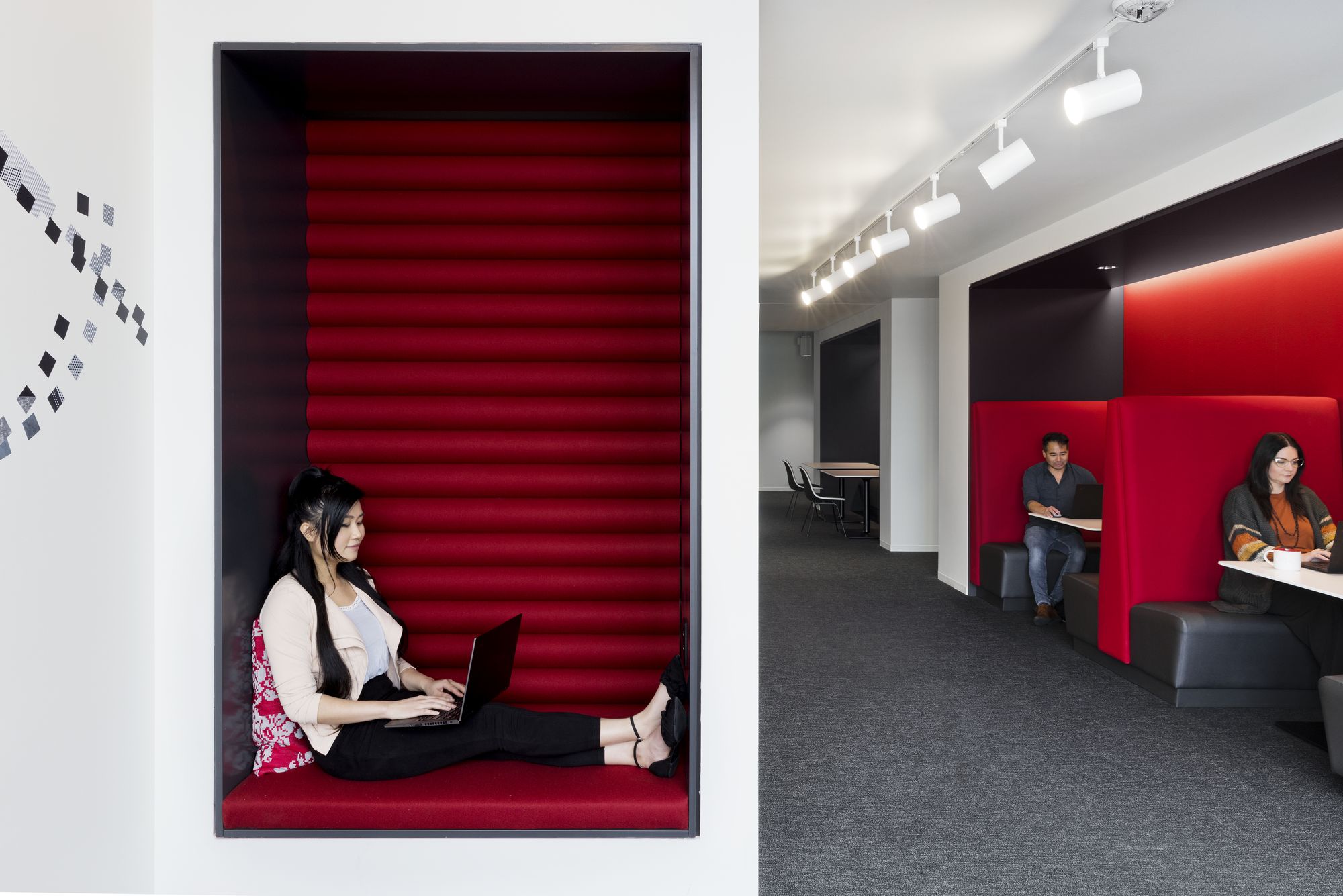 HGA Office Renovation - Minneapolis | Office Snapshots