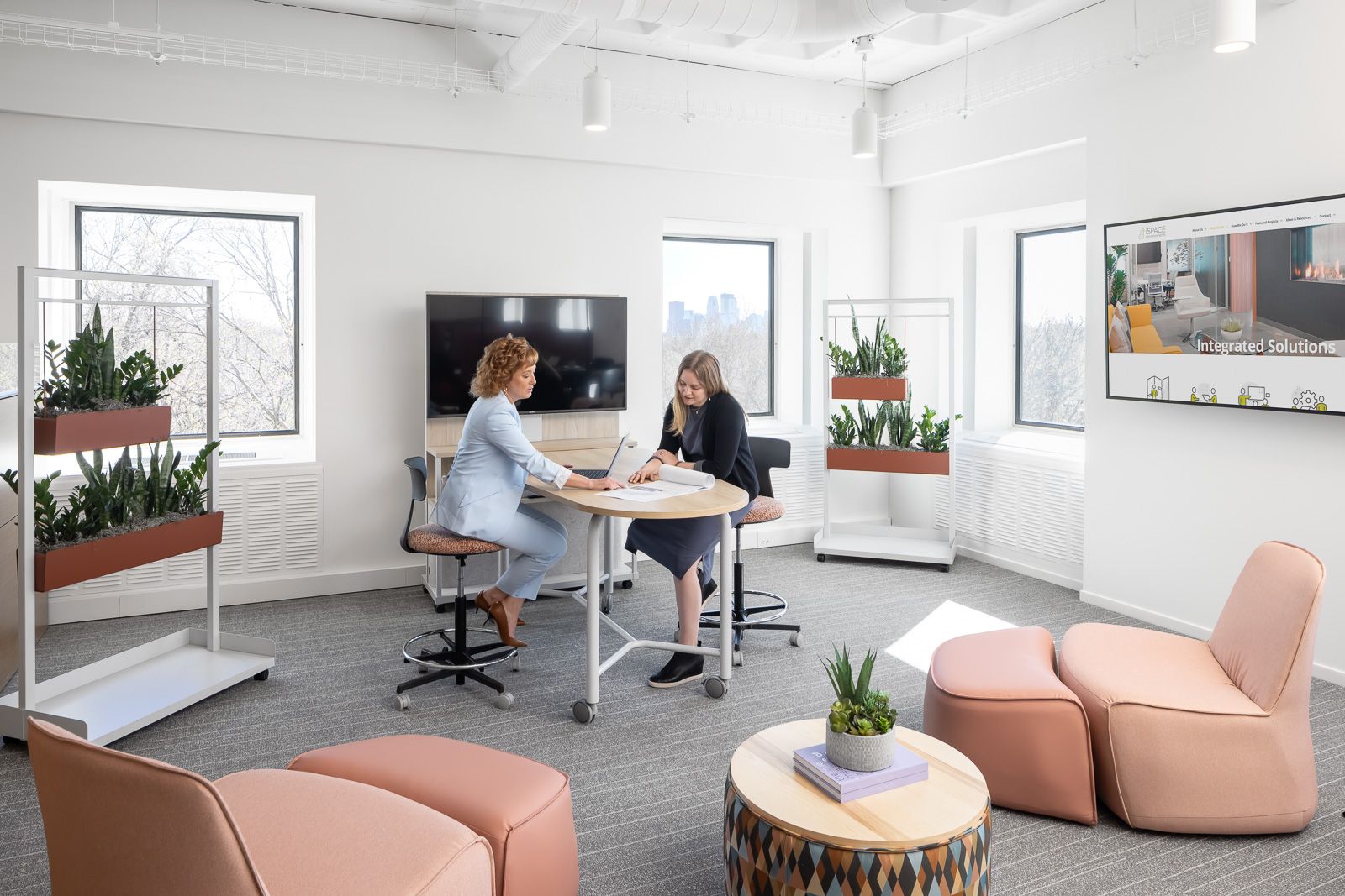 iSpace Environments Showroom and Offices - Minneapolis | Office Snapshots
