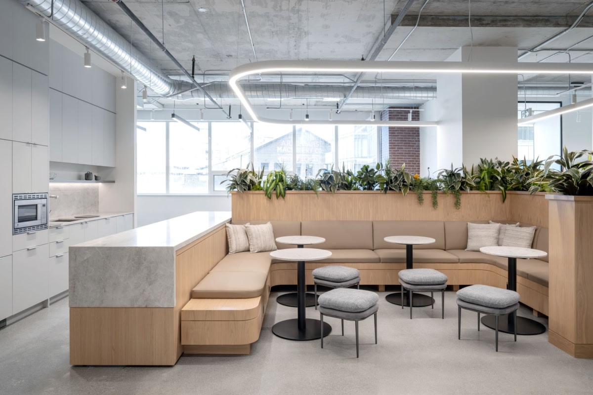 Lifetime Liberty Market Tower Leasing Office - Toronto | Office Snapshots